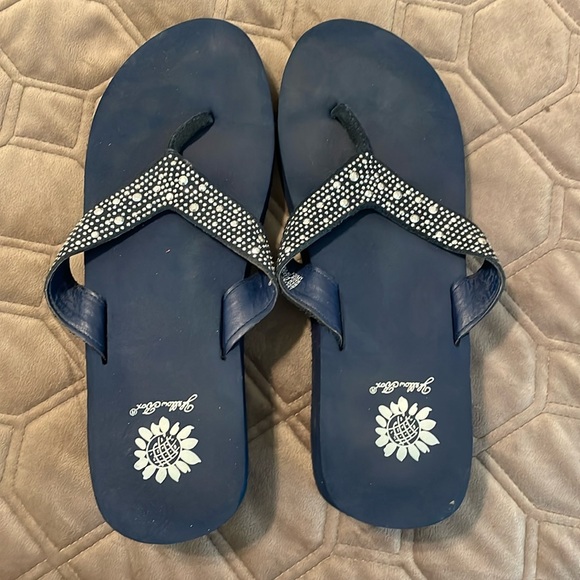 Yellow Box | Shoes | New Yellow Box Navy And Rhinestone Sandals Flip ...